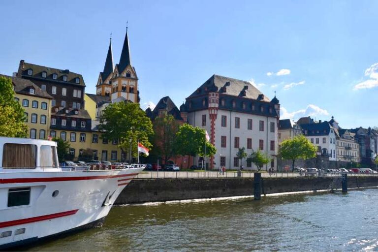 12 Unmissable Places To Visit In Western Germany Before You Die 😱 ...